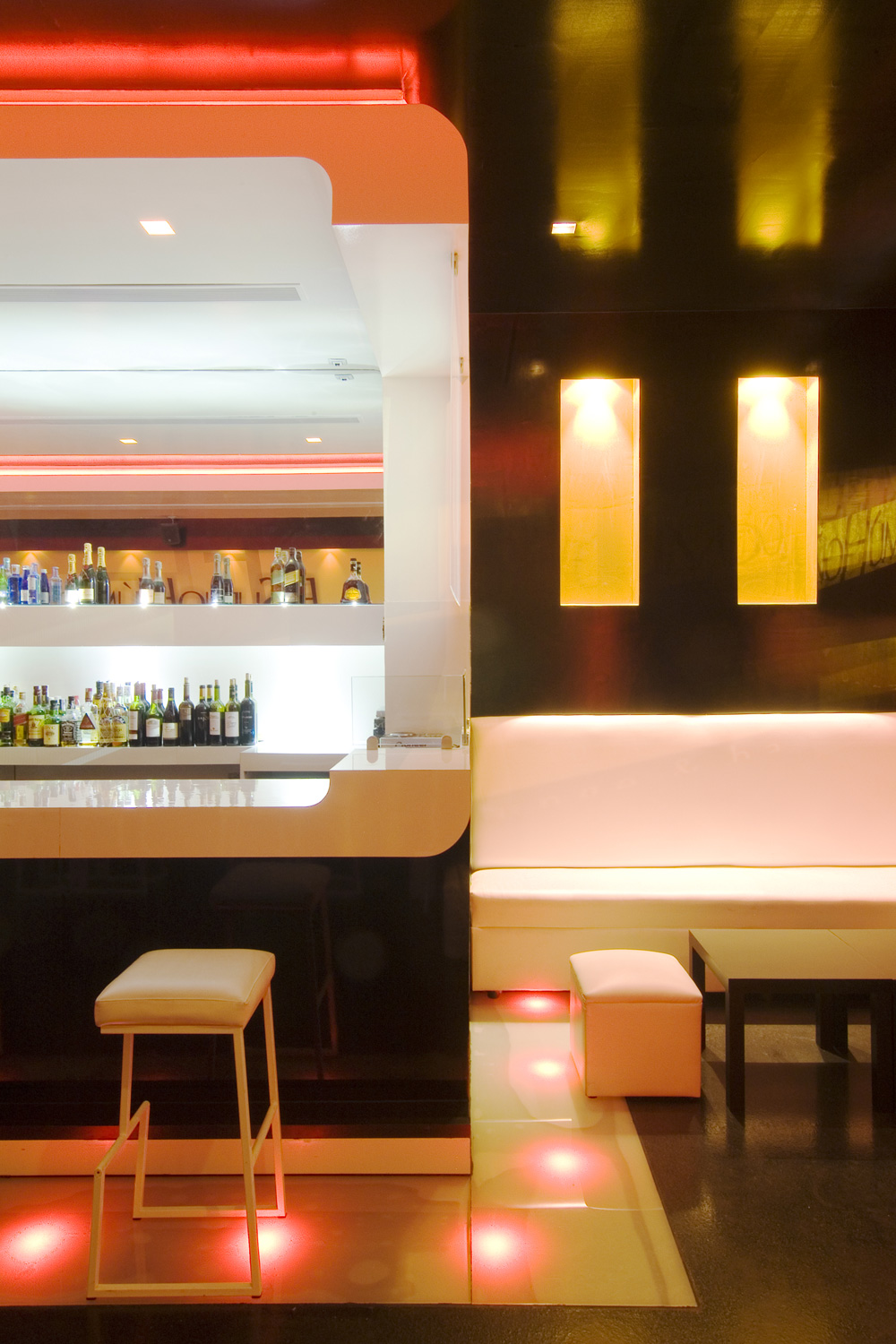 El Sueño Húmedo Lounge & Bar - Iván Cotado