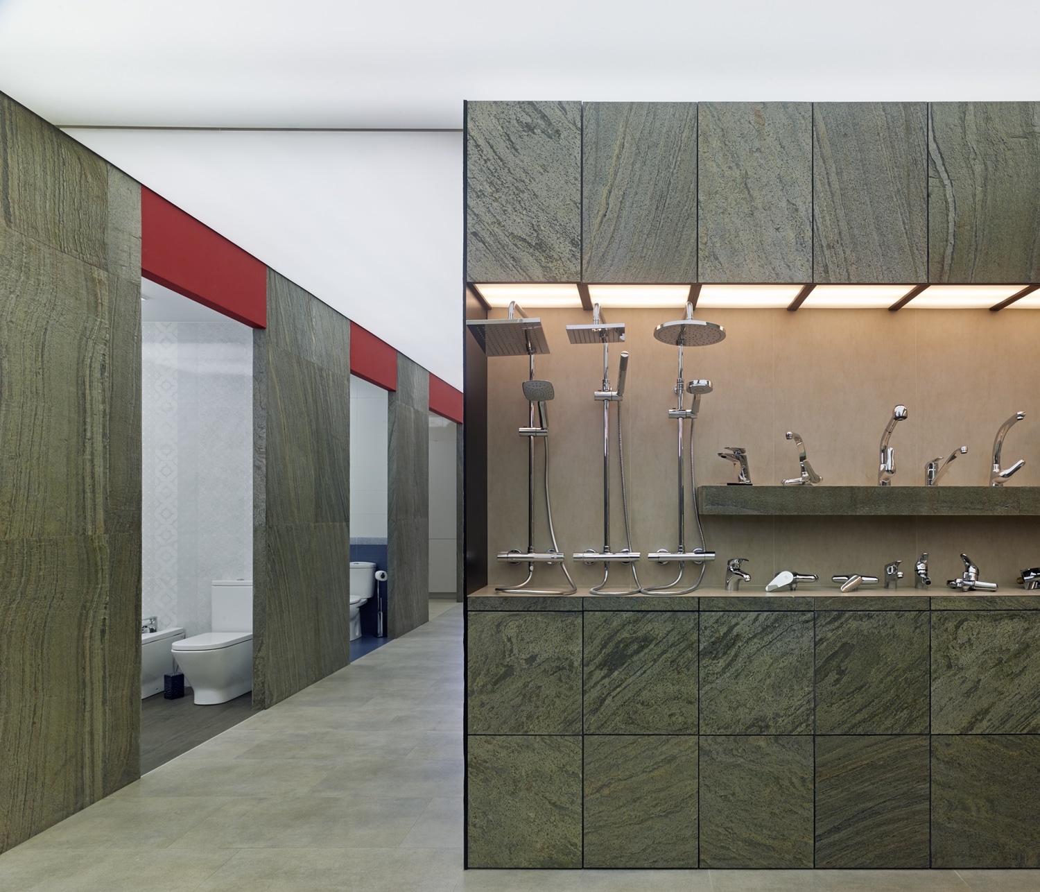 Showroom de materiales de construcción en Galicia - Iván Cotado
